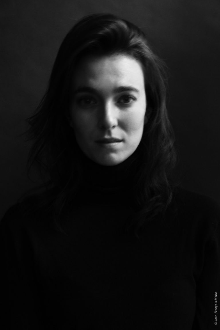 Portraits noir et blanc modèle - Photographe et vidéaste en entreprise